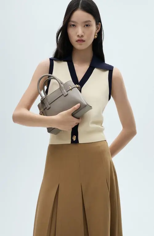 Mango Contrast Trim Sweater Vest