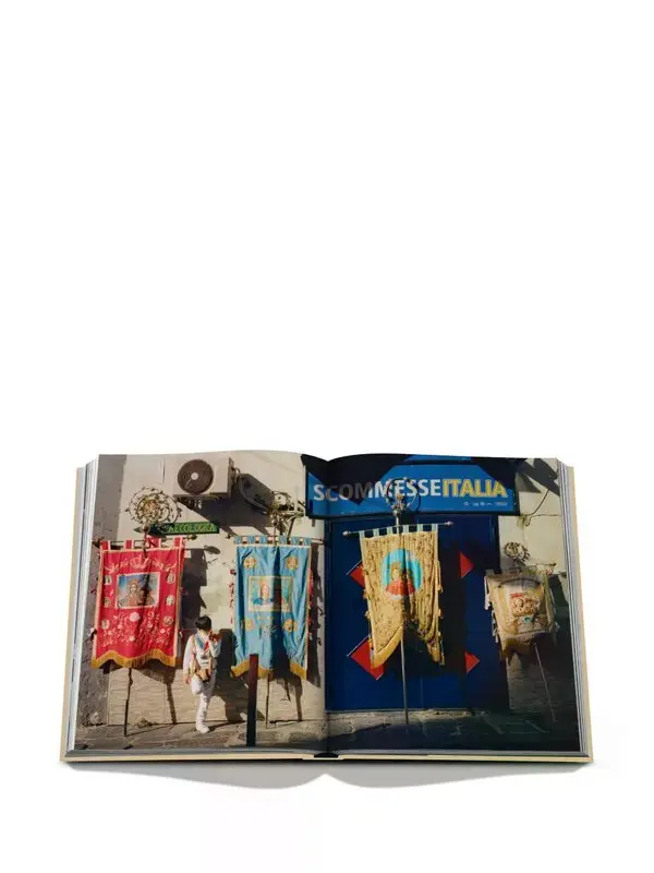 Assouline Napoli Amore Cesare Cunaccia Book - Brown