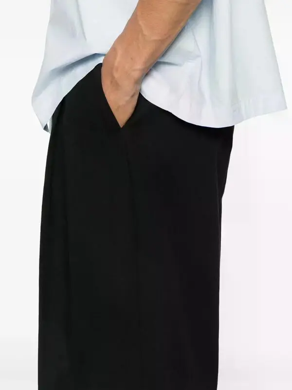 Studio Nicholson Pleated Wide-leg Shorts - Black