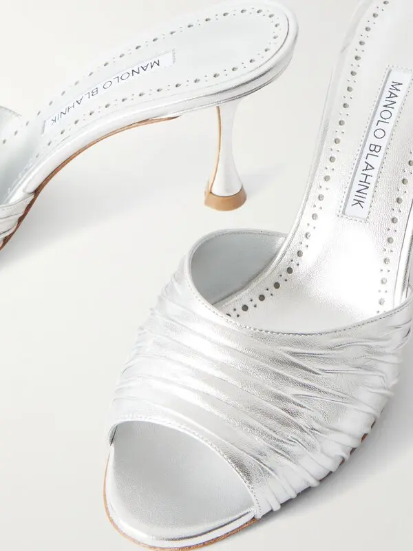 Manolo Blahnik Pirua 70 Leather Mules - Silver