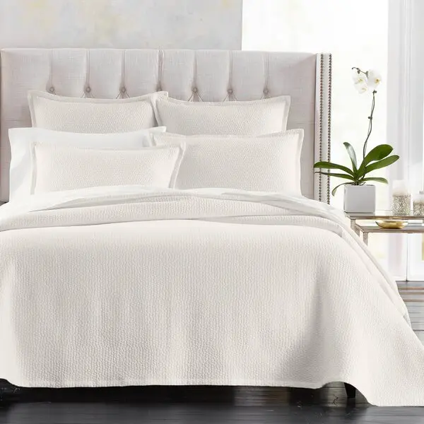HUDSON PARK COLLECTION Signature Pebbled Matelasse King Sham, Pair - Vanilla Sky