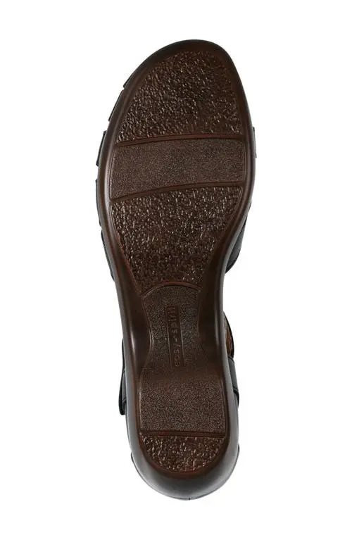 Easy Spirit Darlyn T-strap Pumps - Black