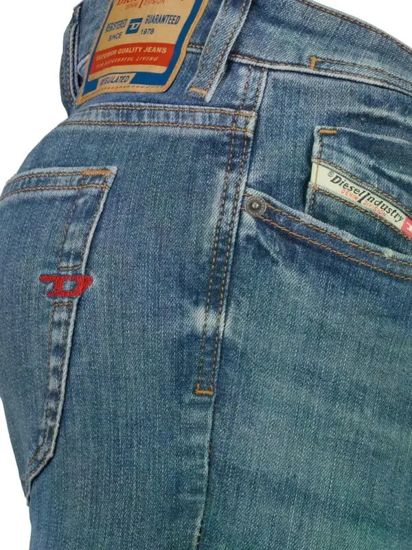 DIESEL® 2019 D-strukt 09b90 Slim Jeans