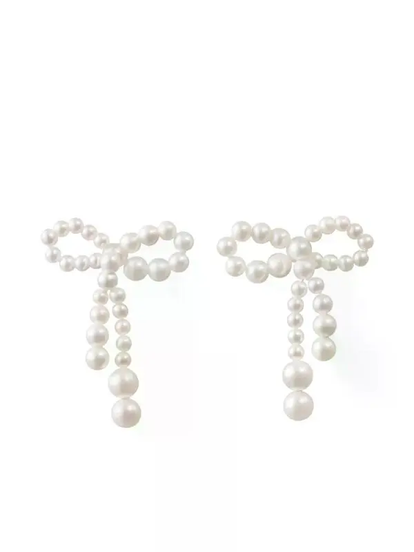 Sophie Bille Brahe Rosette De Perles Freshwater Pearl Earrings - White