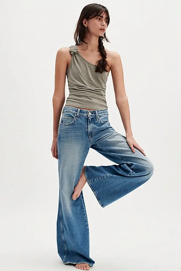 AMO JEANS Faith Flare Jeans - Maverick