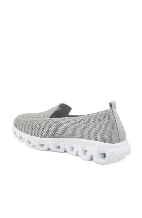 J/SLIDES NYC Cora Sneaker - Light Grey
