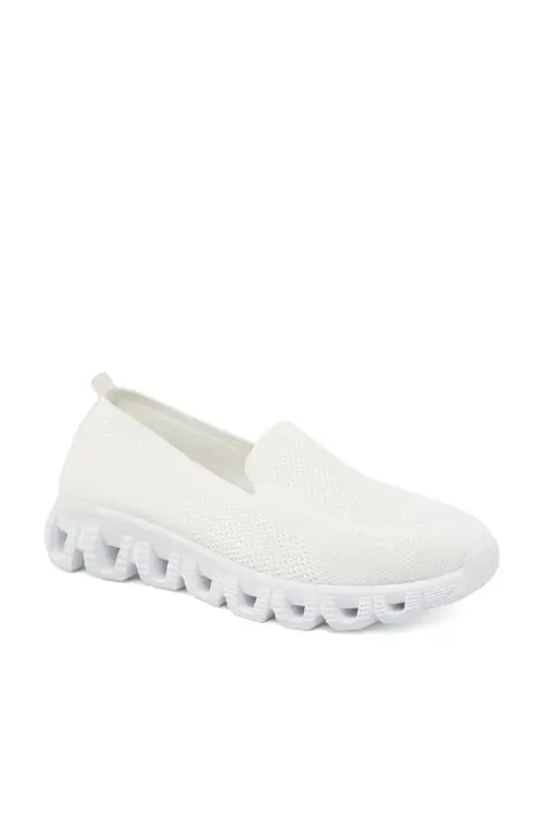 J/SLIDES NYC Cora Sneaker - White