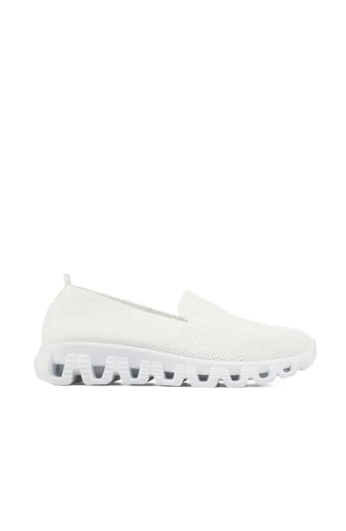 J/SLIDES NYC Cora Sneaker - White