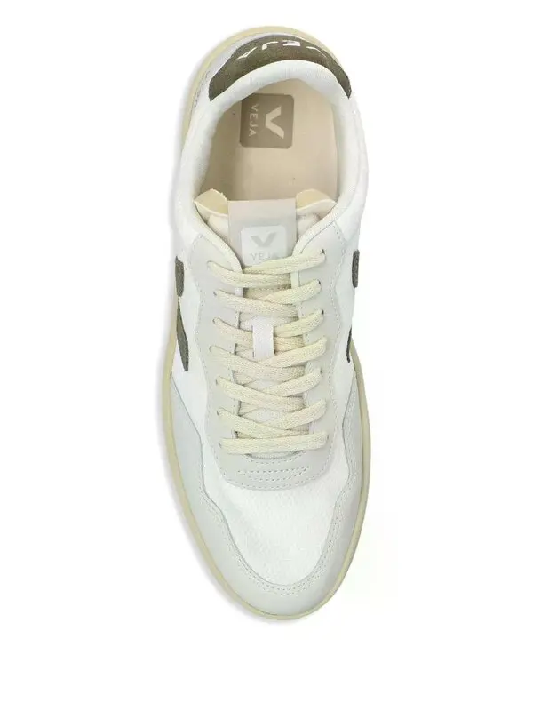 VEJA V-90 B-mesh Sneakers