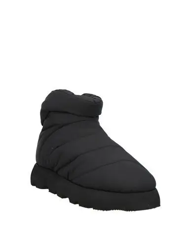 PIUMESTUDIO Padded Textile Fibers Ankle Boots - Black