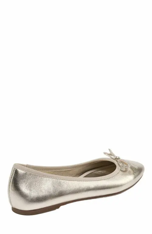 GRACE FOOTWEAR Lily Ballerina Flats - Light Gold