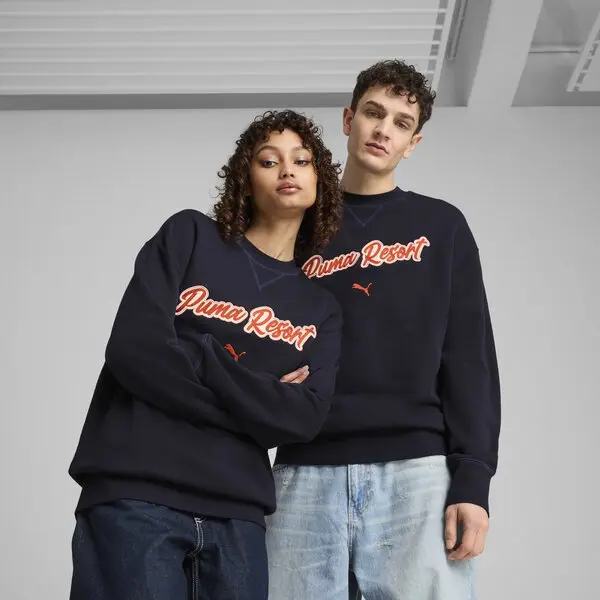 PUMA Premium Essentials Relaxed Graphic Crew