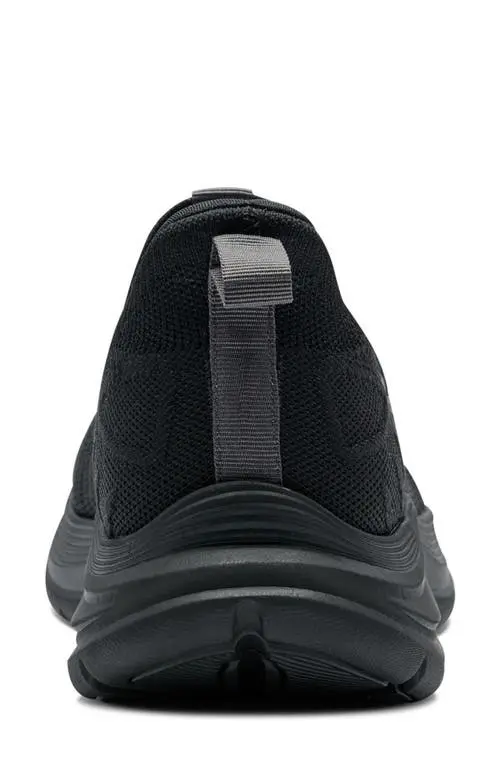 Easy Spirit Slip-on Knit Sneakers