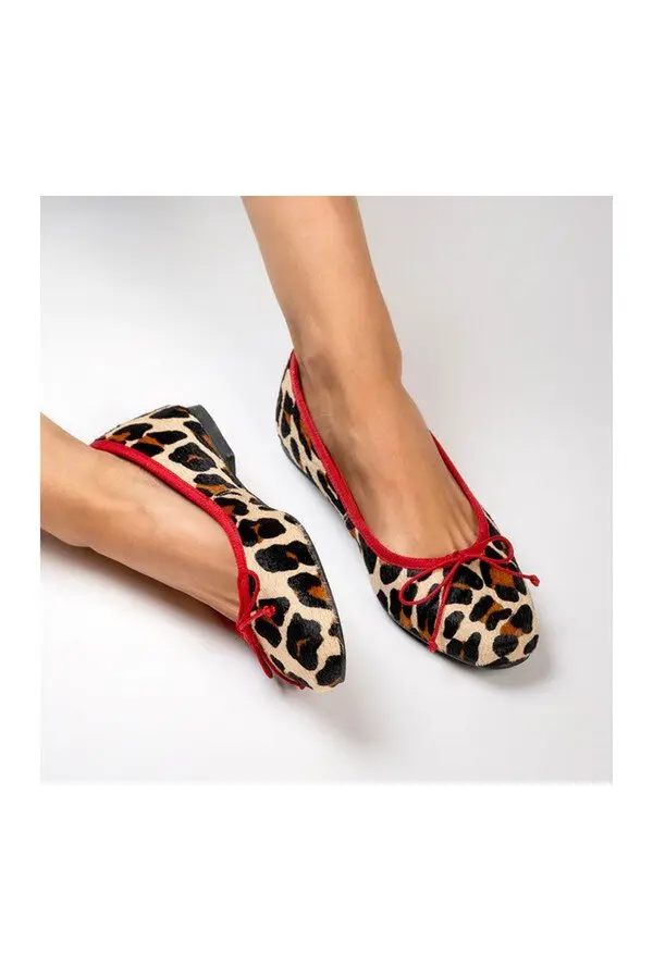 MENINA STEP Sandrine Cheetah Haircalf Leather Flats - Red
