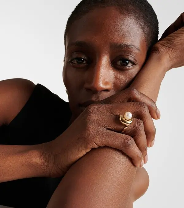 Mateo Pearl Curl 14kt Yellow Ring