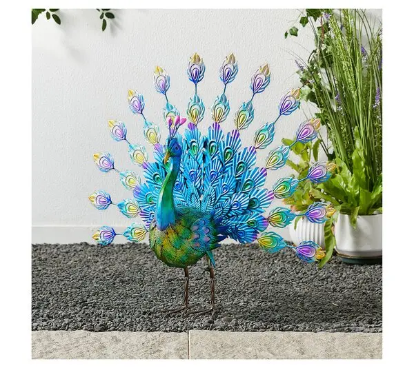 GLITZHOME 29'w Peacock Open Tail Garden Statue Ith Stakes - One-color