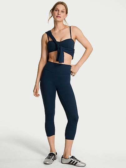 Victoria's Secret Vsx Elevate™ Capri Legging - Blue