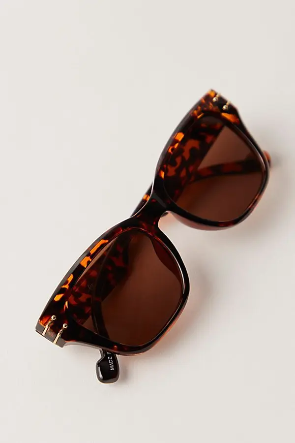 Free People Hot Seat Rectangle Sunglasses