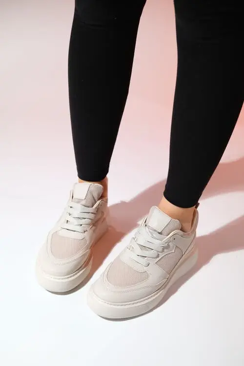 FOREVER & ALWAYS SHOES Ingrid Platform Sneakers