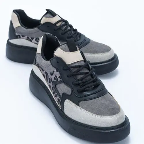 PROLOGUE SHOES Ida Platform Sneakers - Black