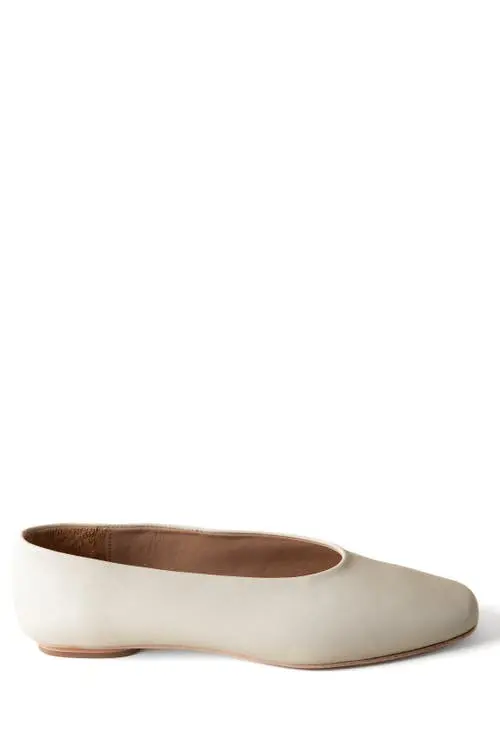 HUMA BLANCO Margaux Ballet Flat - Bone
