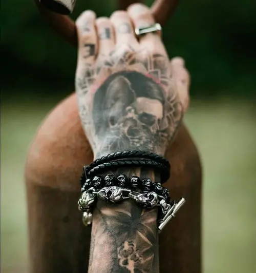 ROOM101 Ohm Bead Bracelet