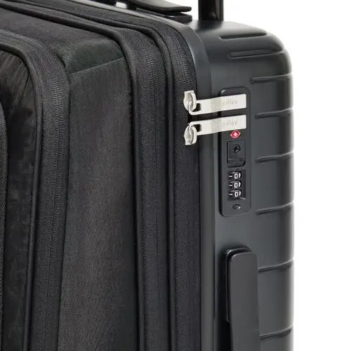 BAGGALLINI 22in 4 Wheel Hybrid Carry-on - Black