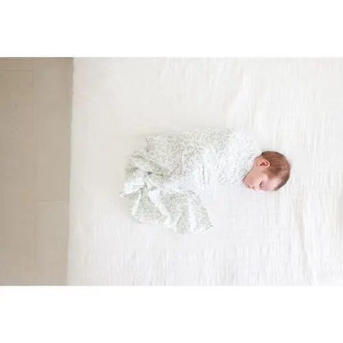 LULUJO Cotton Muslin Swaddle - Greenery