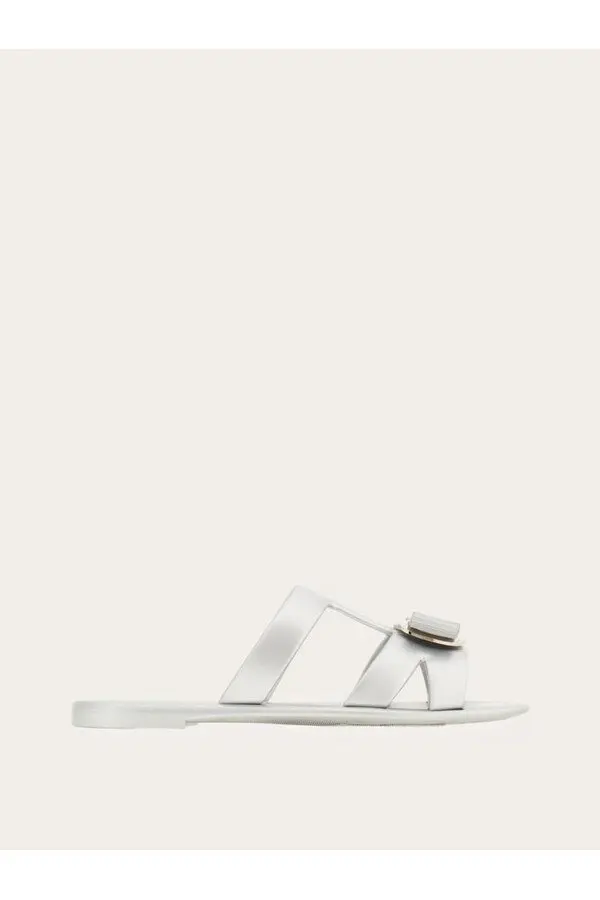 FERRAGAMO Vara Plate Strappy Slides - Silver