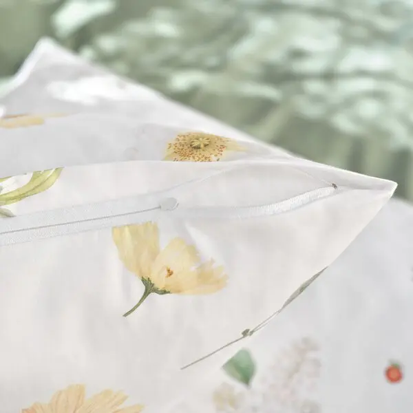 SCHLOSSBERG Zinnia Blanc Sham, Boudoir - White