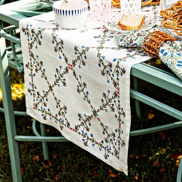 JULISKA Villa Seville Linen Table Runner, 90 X 18