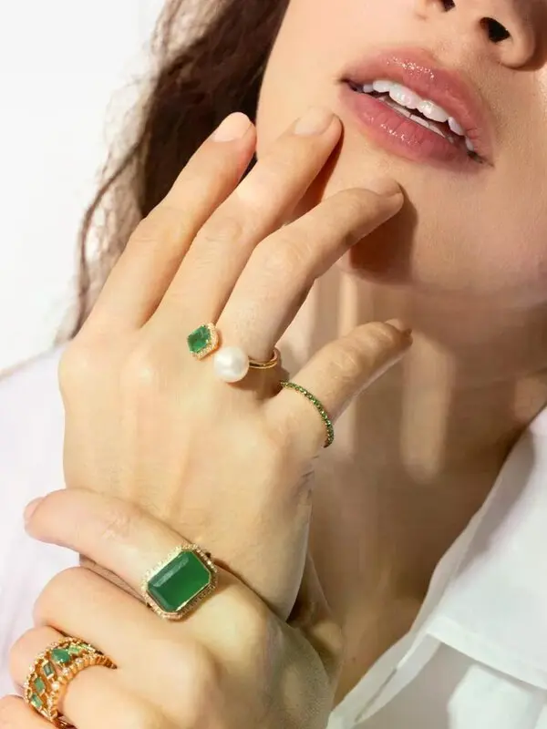 Shay 18k Yellow Green Garnet Ring