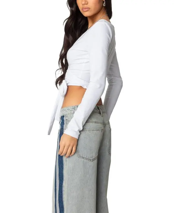 EDIKTED Aila Wrap Top