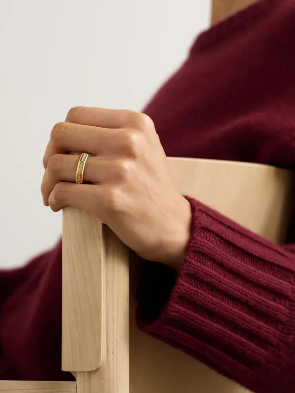 MARIE LICHTENBERG Baba 18-karat Diamond Ring