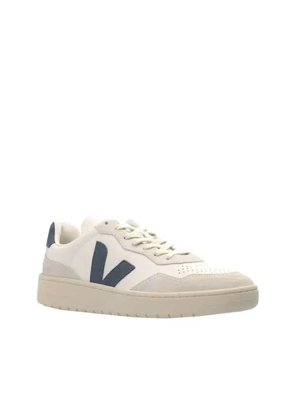 VEJA Sneakers - White