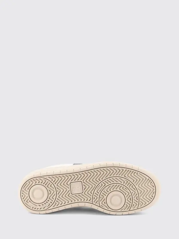 VEJA V-90 Low-top Sneakers In Organic Traced Leather With Contrast V-logo - White