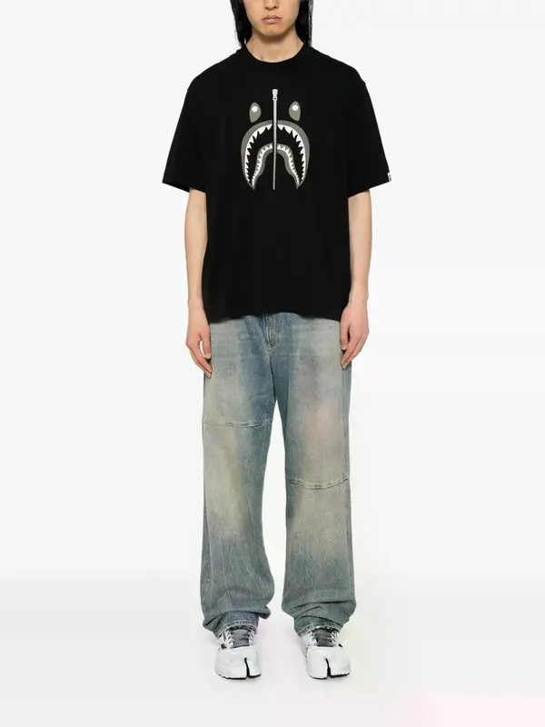 A BATHING APE Shark T-shirt