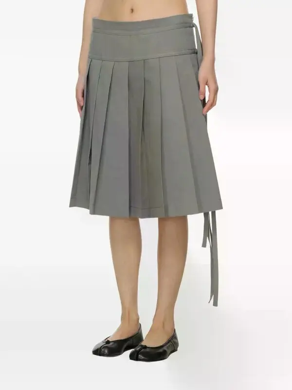 LOW CLASSIC Pleated A-line Skirt