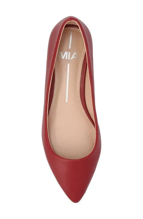 Mia Avi Pointed Toe Flat