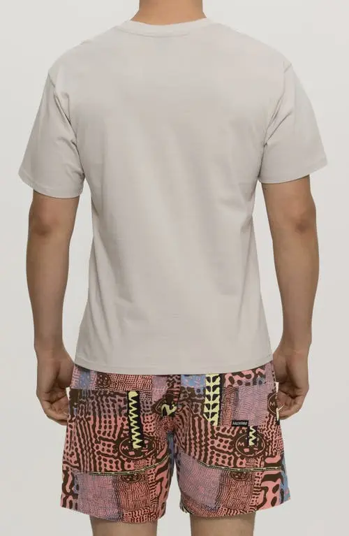 MAUI & SONS Flying Disc Cotton Graphic T-shirt