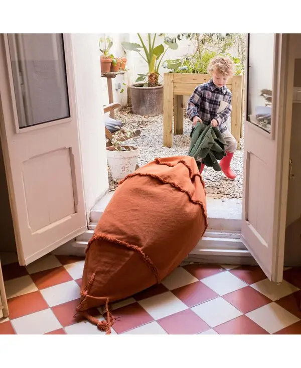 LORENA CANALS Cathy The Carrot Pouf