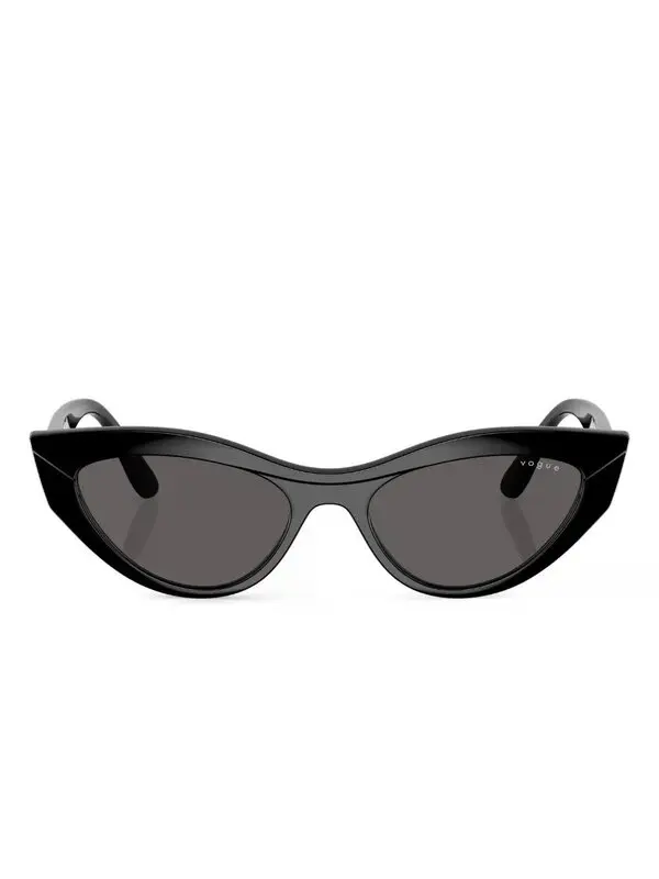 VOGUE EYEWEAR Cat-eye Frame Sunglasses - Black