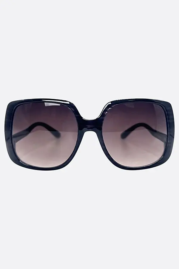 GIANT VINTAGE SUNGLASSES Giant Vintage Fashion Square Sunglasses - Black