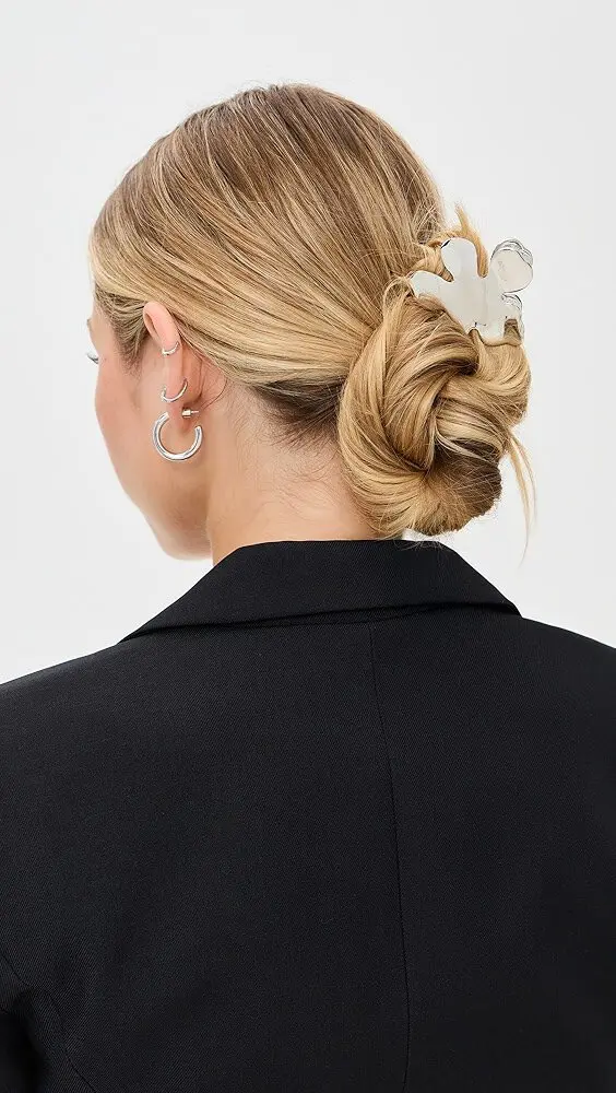 Lele Sadoughi Lily Claw Clip - Silver | Editorialist display picture 3