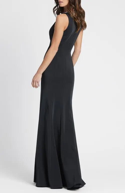 Mac Duggal Embellished Neck Trumpet Gown - Black