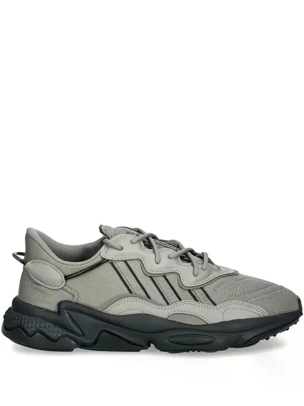 adidas gazelle silver green womens adidas Ozweego Shoes - Nude