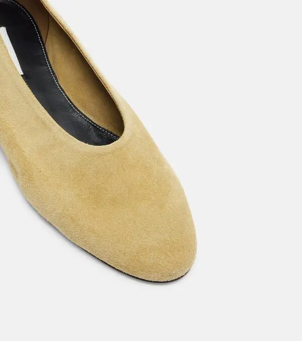 TOTEME Suede Ballet Flats - Beige