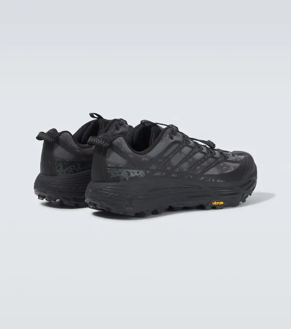 Hoka One One Mafate Three2 Sneakers - Black