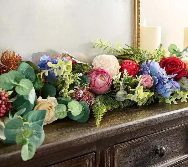 VALERIE PARR HILL As Is 4' Rose, Ranunculus And Hydrangea Garland Valerie - One-color