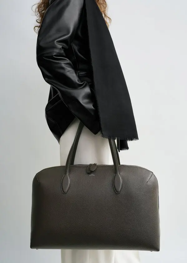 TOTEME Garderob Grained-leather Tote - Brown